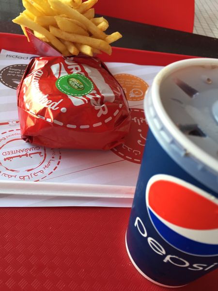 Burgerizzr - Al Yarmuk restaurant in Riyadh | KSARestaurant - discover ...