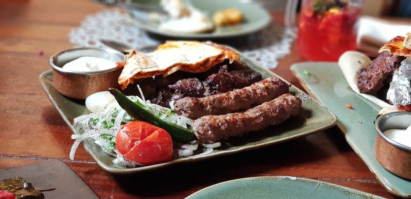 Off White Restaurant & Lounge restaurant in Riyadh | KSARestaurant ...