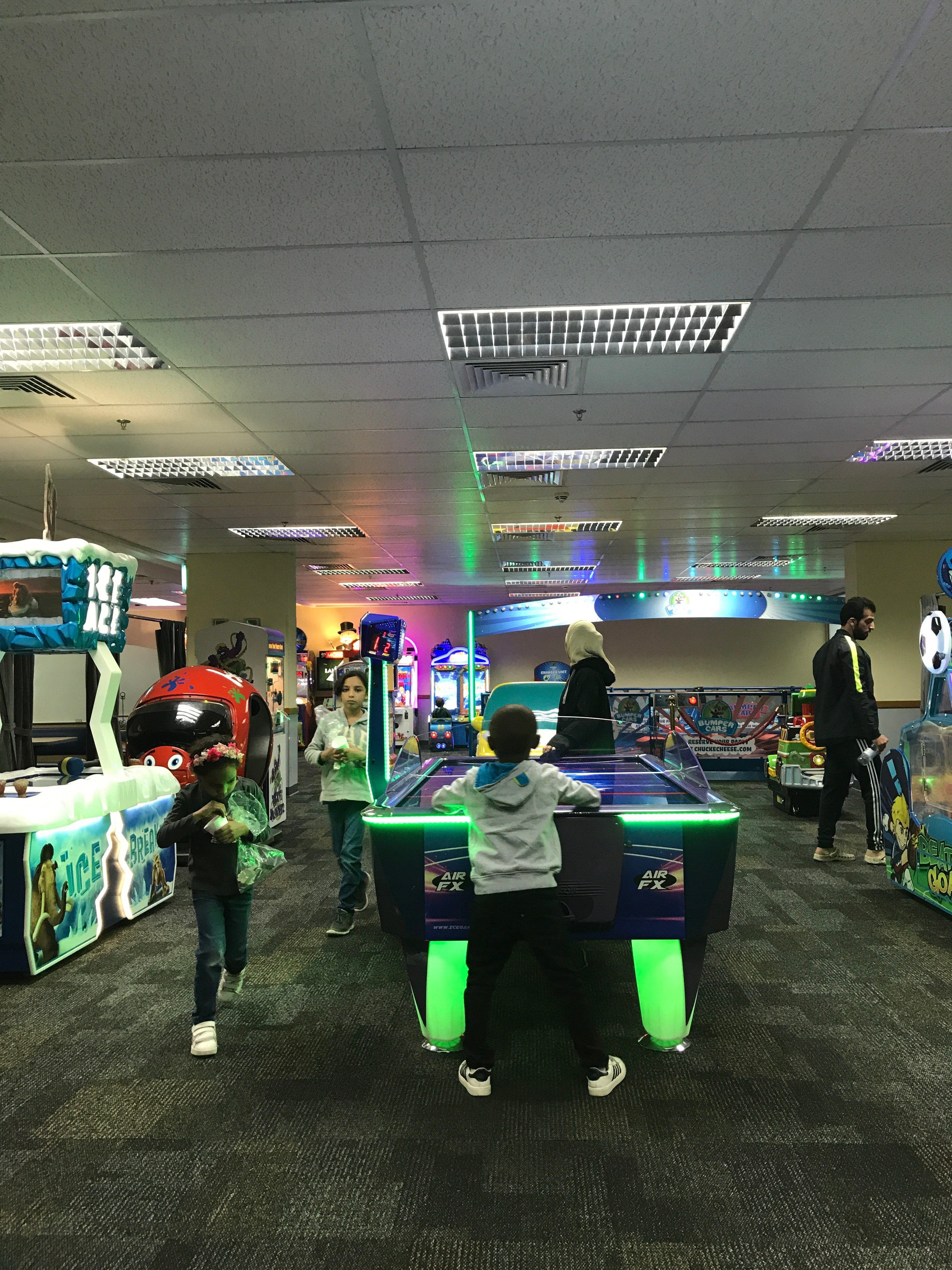 Chucky Chees's restaurant in Riyadh | KSARestaurant - discover new ...