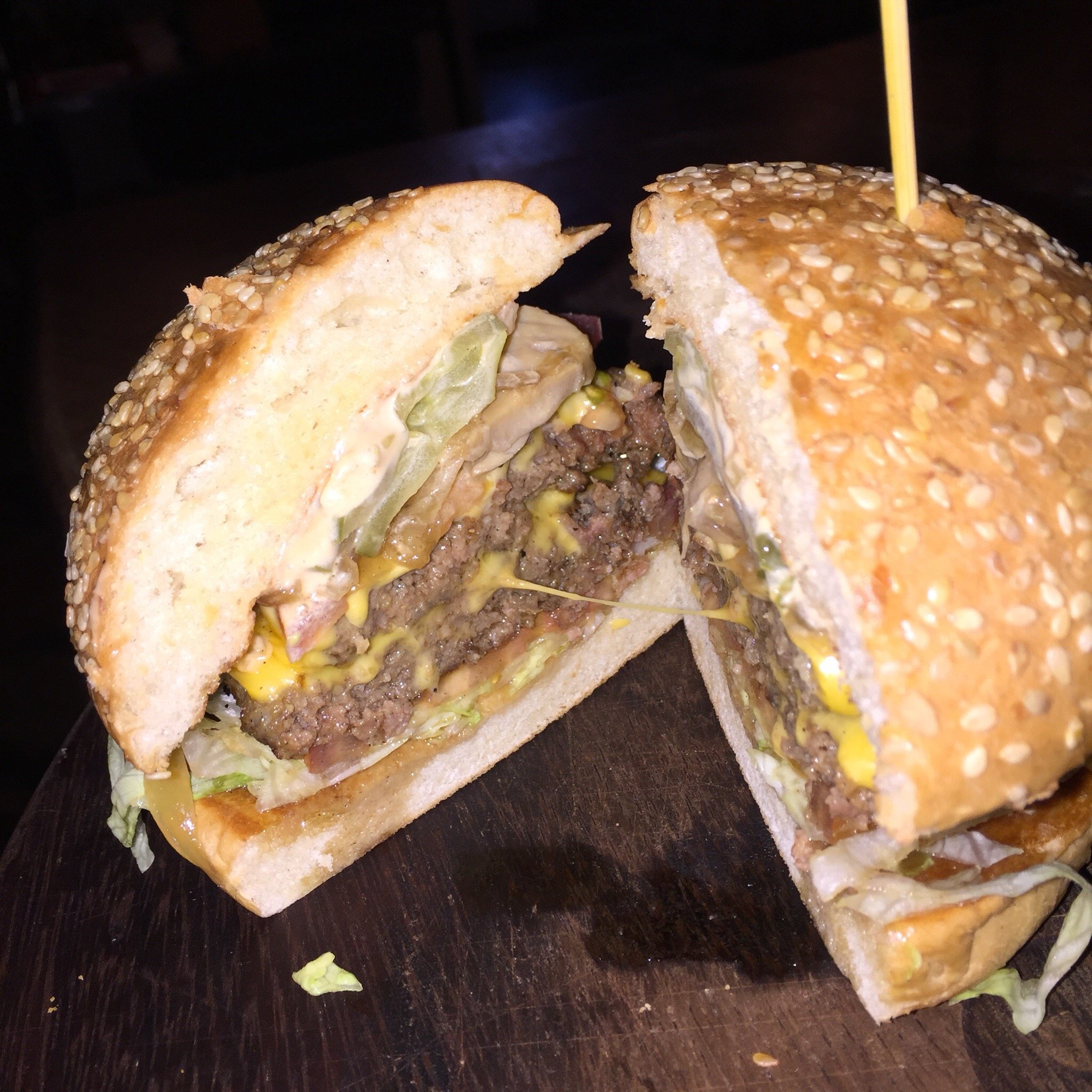 Beeves Burger & Steakhouse restaurant in Riyadh | KSARestaurant ...