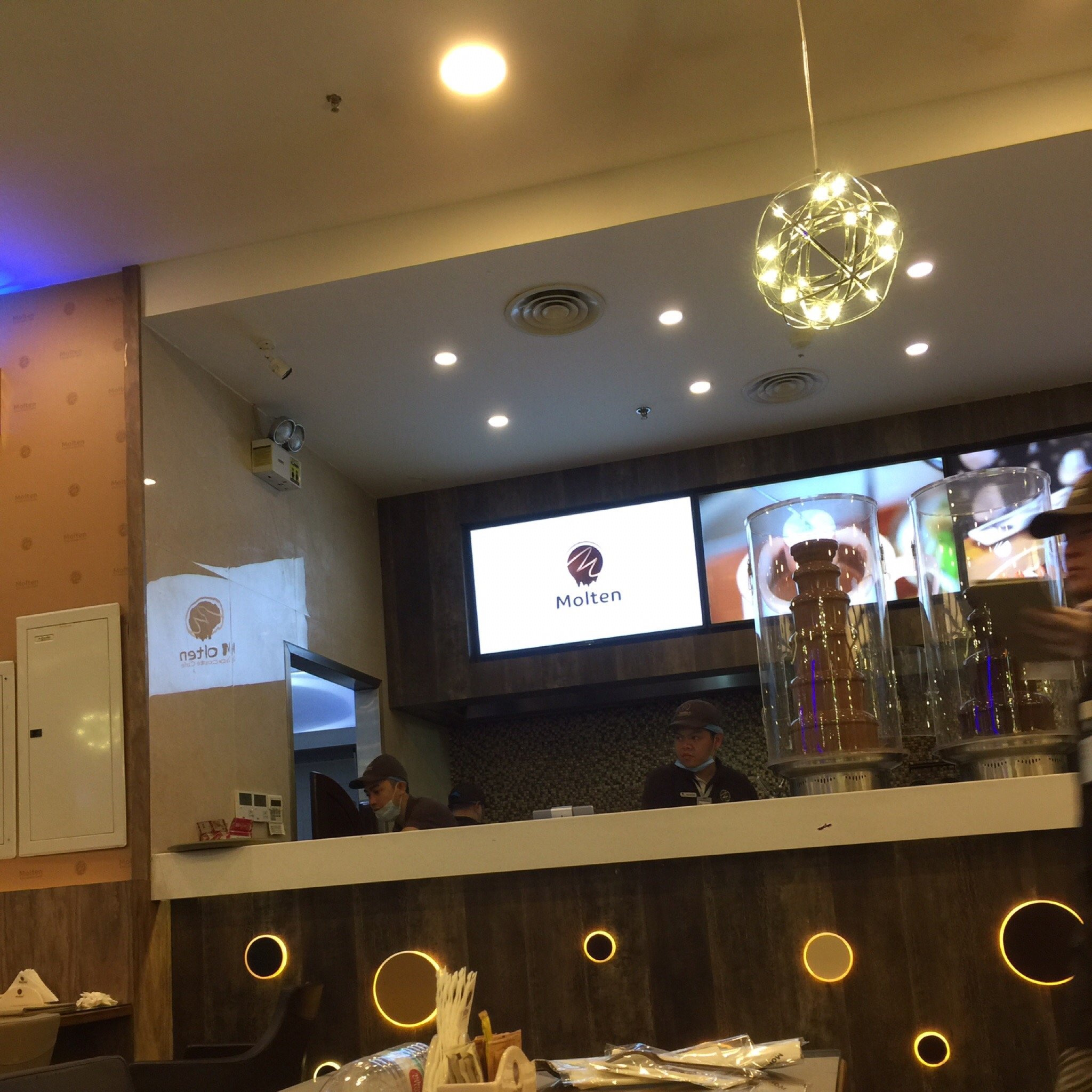 Molten Chocolate Cafe restaurant in Riyadh | KSARestaurant - discover ...