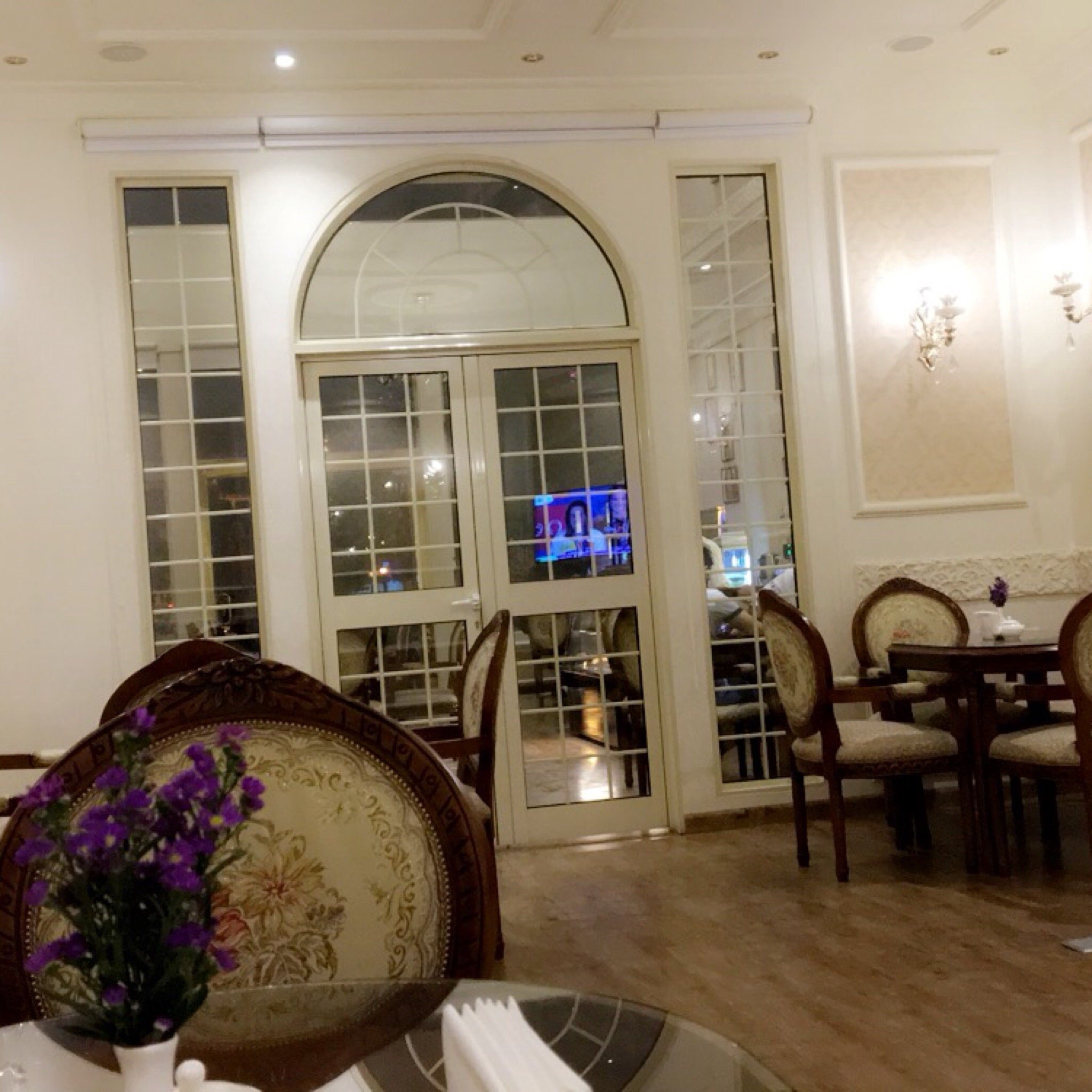 Chamonix Cafe restaurant in Riyadh | KSARestaurant - discover new ...