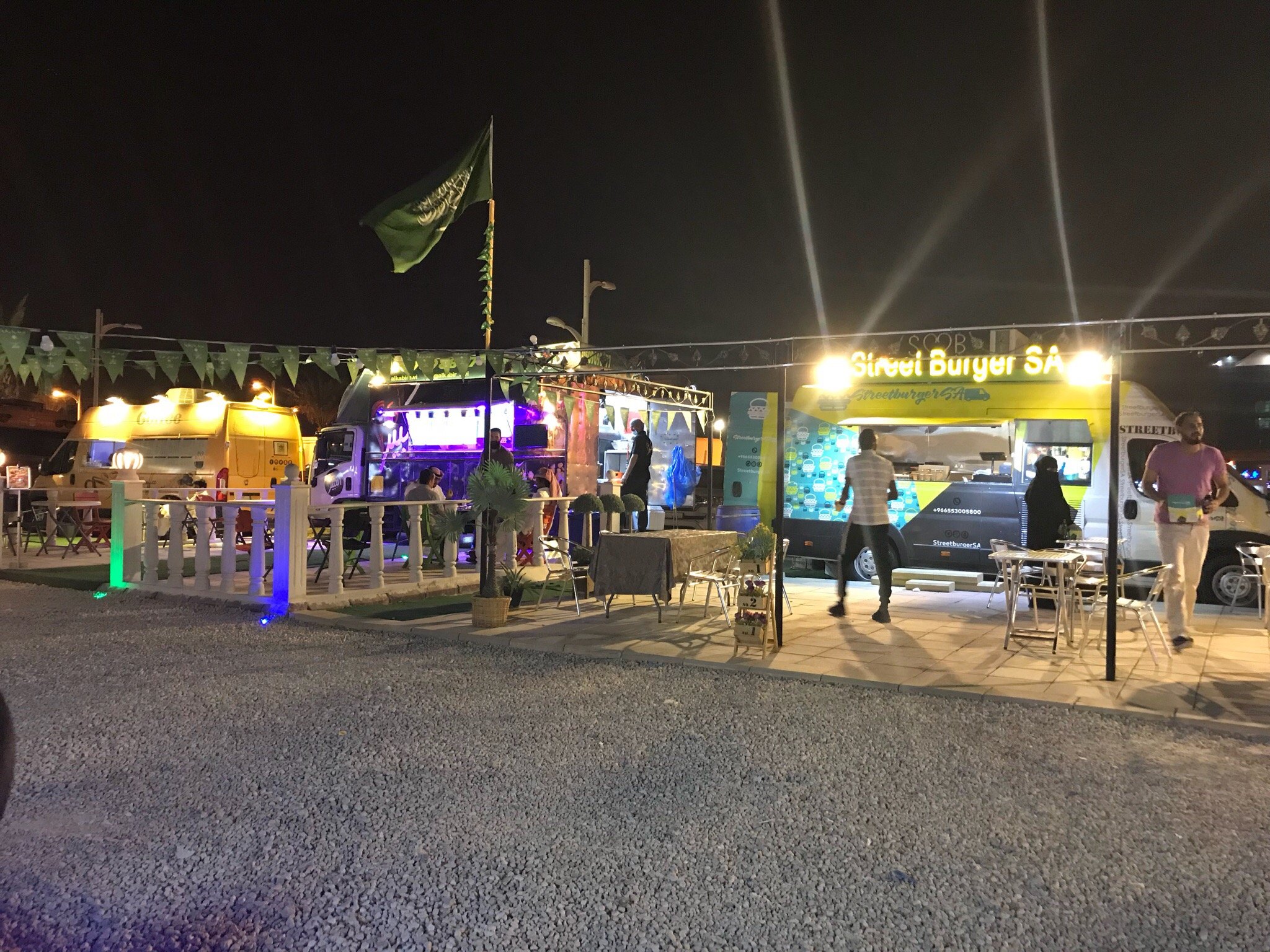 Food Truck Square restaurant in Riyadh | KSARestaurant - discover new ...